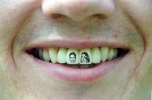 15 Amazing Examples of Teeth Tattoos (Tatooth) - Body Art Guru