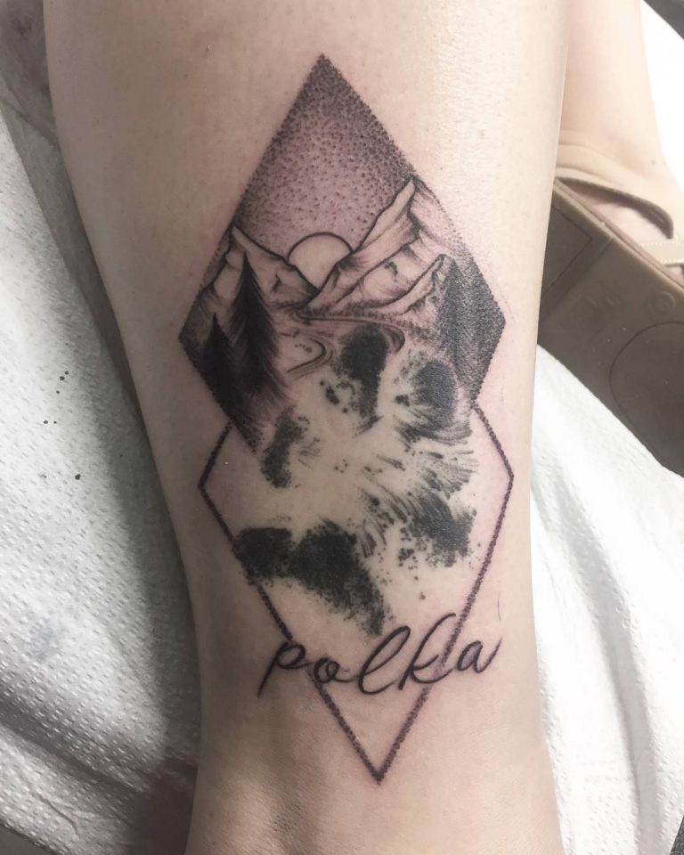 150+ Tattoo Ideas For Mountain Lovers – Body Art Guru