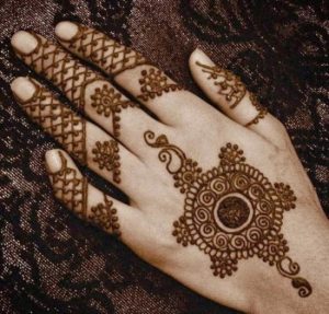 60+ Pakistani Mehndi Designs - Body Art Guru