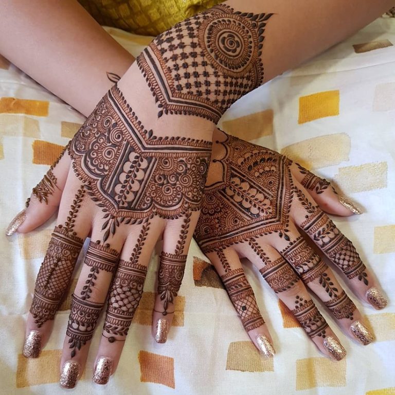 70+ Simple Mehndi Designs For Hands - Body Art Guru