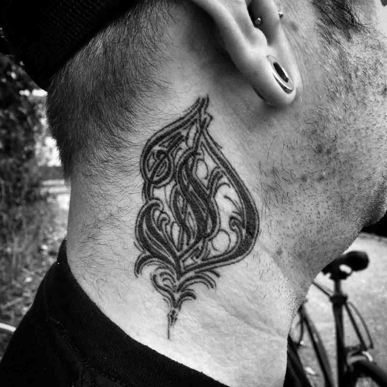 50+ Amazing D Letter Tattoo Designs and Ideas - Body Art Guru