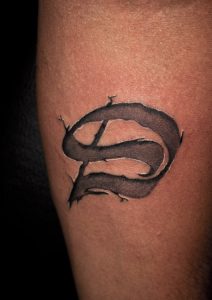 50+ Amazing D Letter Tattoo Designs and Ideas - Body Art Guru