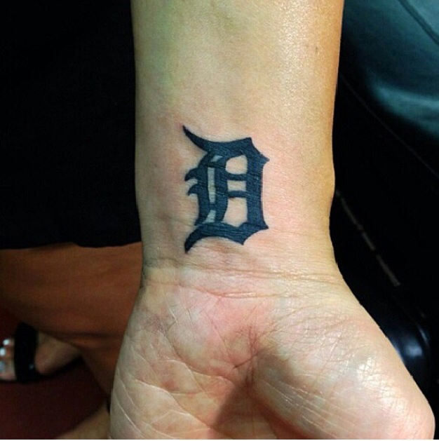 50 Amazing D Letter Tattoo Designs And Ideas Body Art Guru