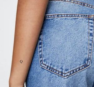 20 Amazing Q Letter Tattoo Designs and Ideas - Body Art Guru