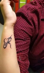 70+ Amazing R Letter Tattoo Designs and Ideas - Body Art Guru