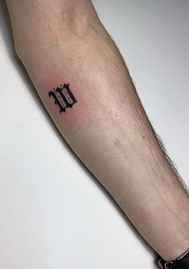 40 Amazing W Letter Tattoo Designs and Ideas - Body Art Guru