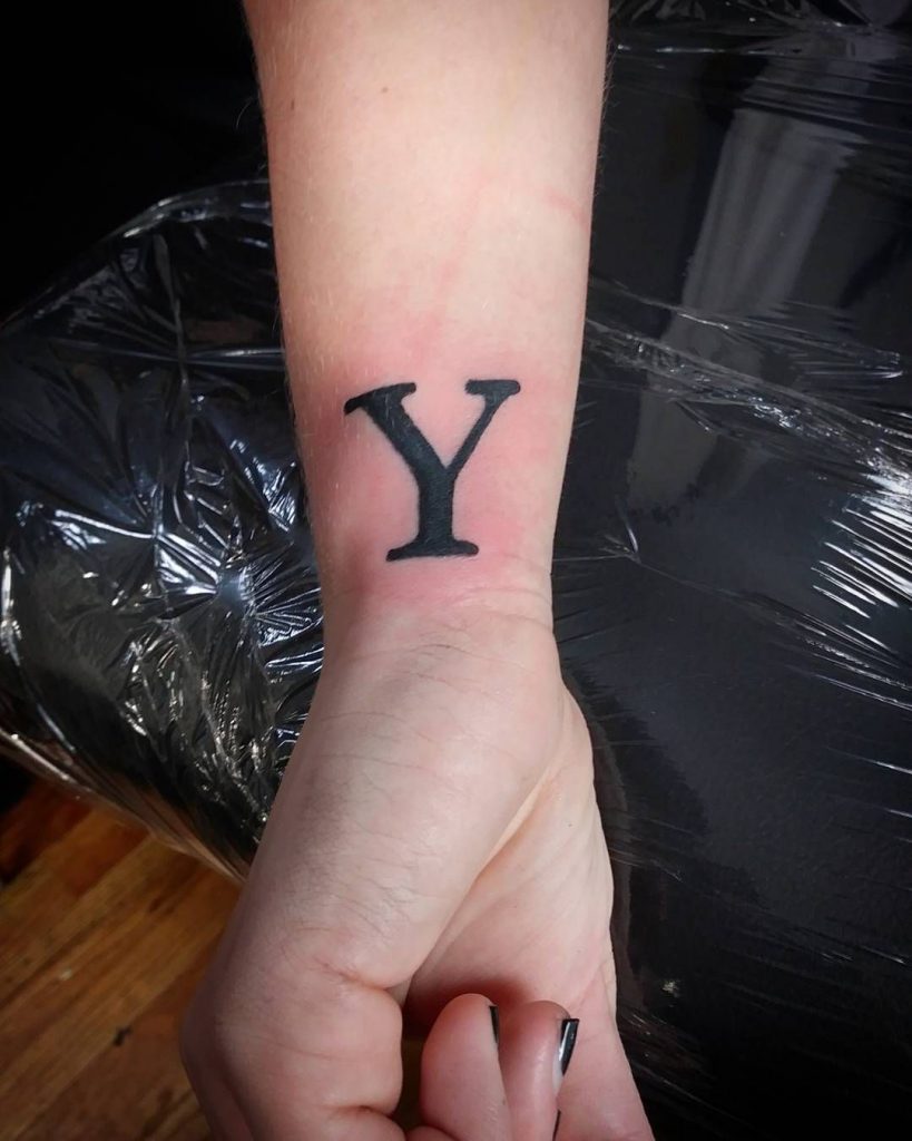 15 Amazing Y Letter Tattoo Designs and Ideas - Body Art Guru