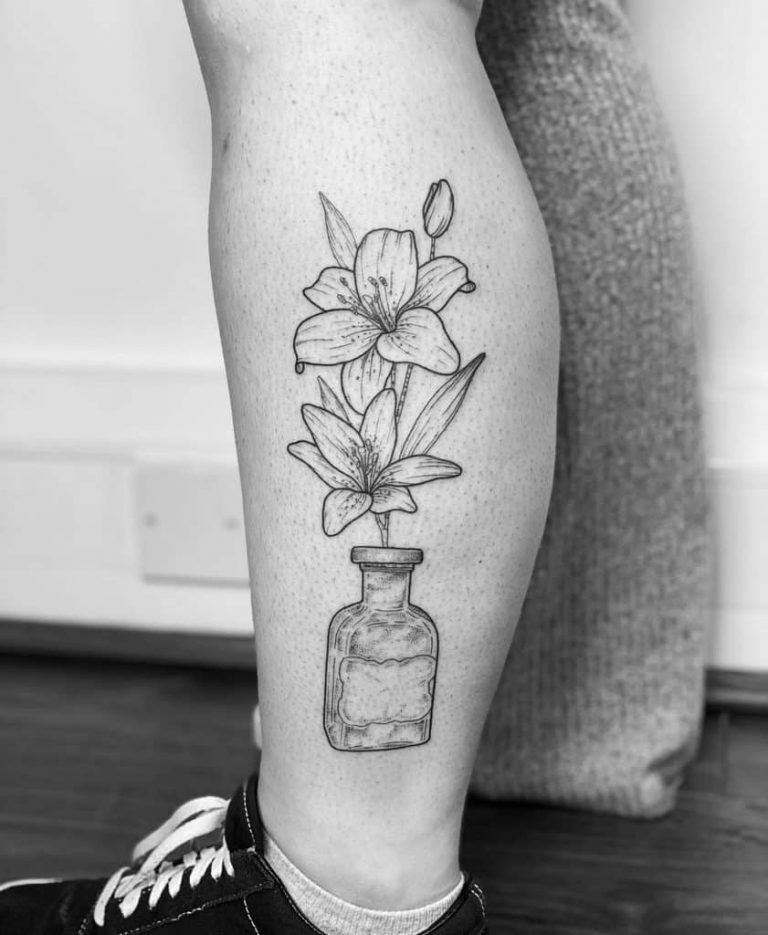 200 Amazing Lily Flower Tattoo Designs with Meanings, Ideas, and ...