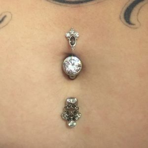 90 J-Curve Navel Jewelry Styles - Body Art Guru