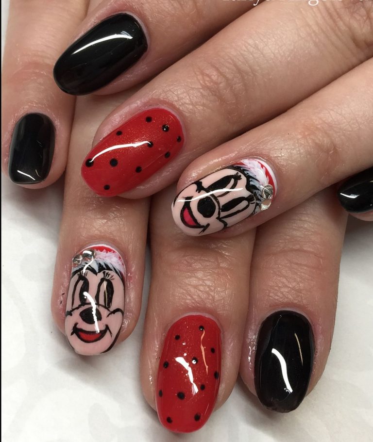 150 Mickey Mouse Nail Art Designs - Body Art Guru