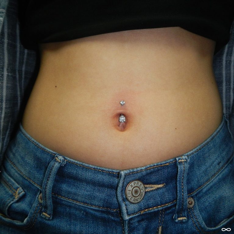 76 Awesome Floating Navel Piercing - Body Art Guru