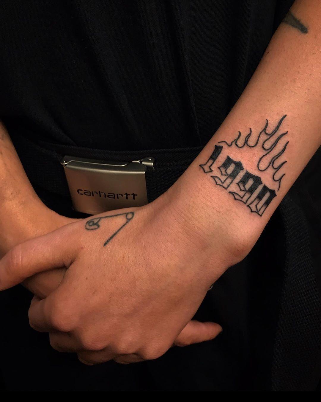 10 Amazing 1990 Tattoo Designs With Celebrities Body Art Guru