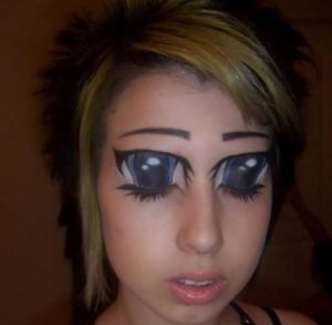 50 Eyelid Tattoo Designs With Ideas, Meanings and Celebrities - Body ...
