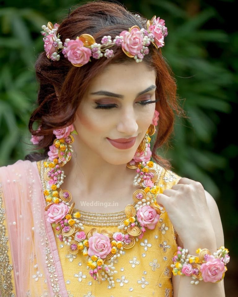 61 Pretty Flower Jewellery Designs - Body Art Guru