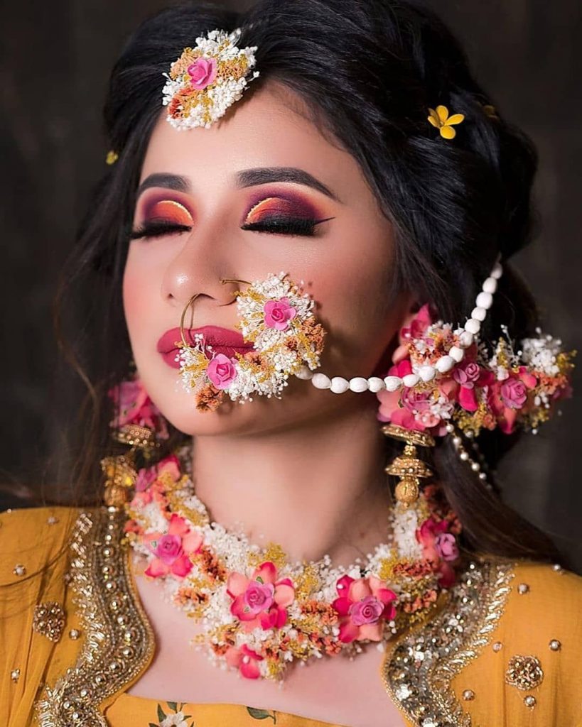 61 Pretty Flower Jewellery Designs - Body Art Guru