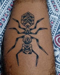 50 Amazing Ant Tattoos with Meanings - Body Art Guru