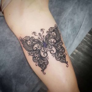 100+ Pretty Lace Tattoo Ideas with Meanings - Body Art Guru