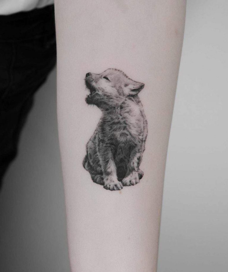 63 Delicate Single Needle Tattoo Ideas with Meanings - Body Art Guru