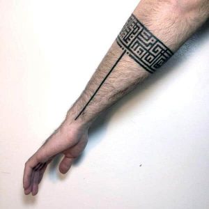 161 Minimalistic Armband Tattoo Ideas with Meanings - Body Art Guru