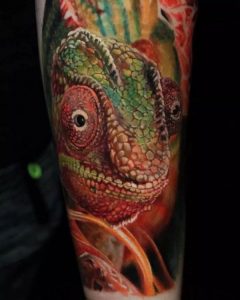 50+ Amazing Chameleon Tattoos with Meaning - Body Art Guru