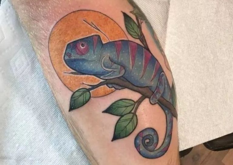 50+ Amazing Chameleon Tattoos with Meaning - Body Art Guru