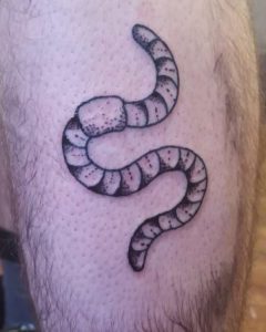 35+ Amazing Earthworm Tattoos with Meanings - Body Art Guru