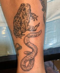 35+ Amazing Earthworm Tattoos with Meanings - Body Art Guru