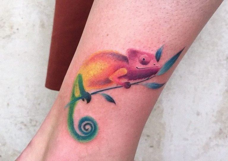 50+ Amazing Chameleon Tattoos with Meaning - Body Art Guru