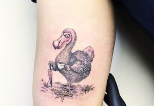 35+ Amazing Dodo Tattoos with Meaning - Body Art Guru