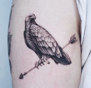 25+ Amazing Hawk Tattoos with Meanings - Body Art Guru