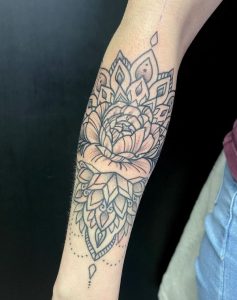 100+ Amazing Peony Tattoo Designs with Meanings, Ideas, and Celebrities ...