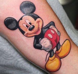 60+Mickey Mouse Tattoo Designs with Meanings, Ideas, and Celebrities ...