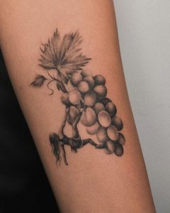 45+ Amazing Grapes Tattoos Designs with Meanings, Ideas, and Celebrities - Body Art Guru