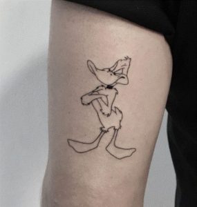 20+ Amazing Daffy Duck Tattoo Designs with Meanings and Ideas - Body ...