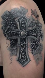 45+ Amazing Grapes Tattoos Designs with Meanings, Ideas, and ...