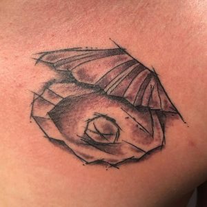 50+ Amazing Pearl Tattoos Designs with Meanings, Ideas, and Celebrities ...