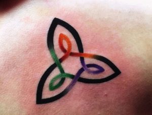 30+ Amazing Triquetra Tattoos with Meanings, Ideas, and Celebrities ...