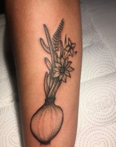 50+ Amazing Onion Tattoo Designs with Meanings and Ideas - Body Art Guru