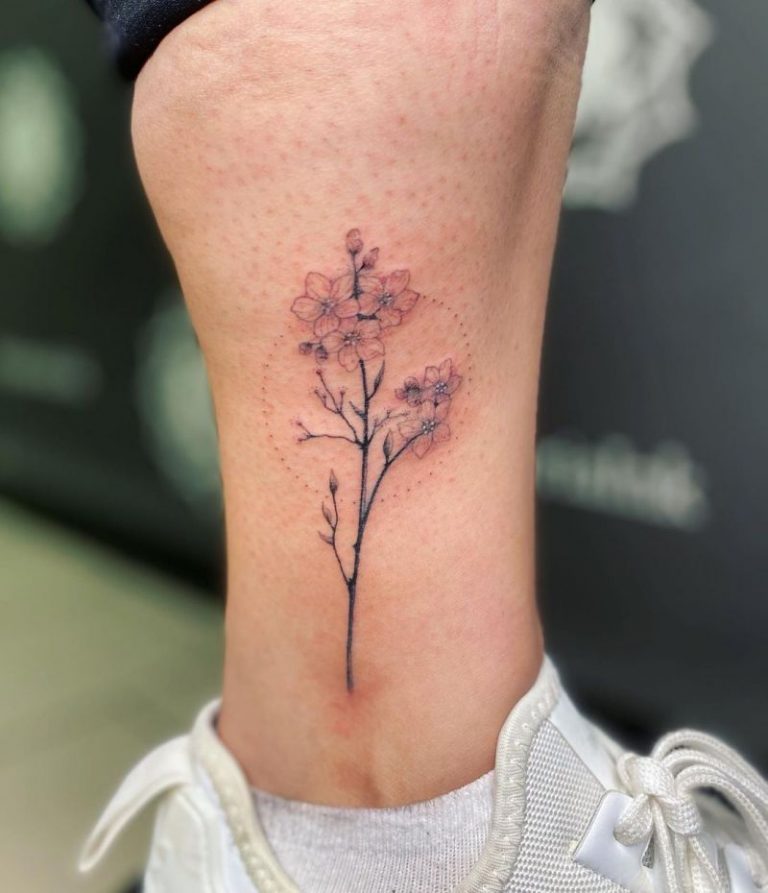 16 Baby’s Breath Tattoos Designs with Meanings and Ideas - Body Art Guru
