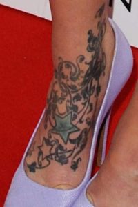 95+ Celebrities with Star Tattoos That You Must Check Out - Body Art Guru