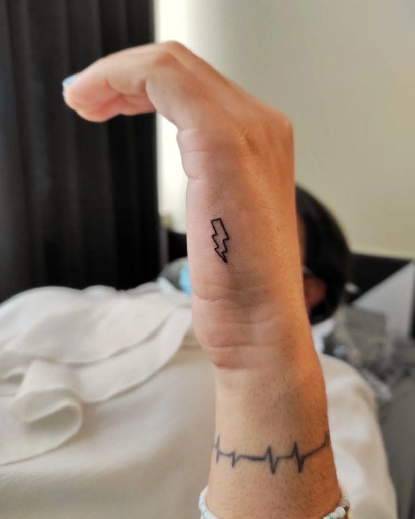 51 Micro Tattoo Designs with Meanings and Ideas - Body Art Guru