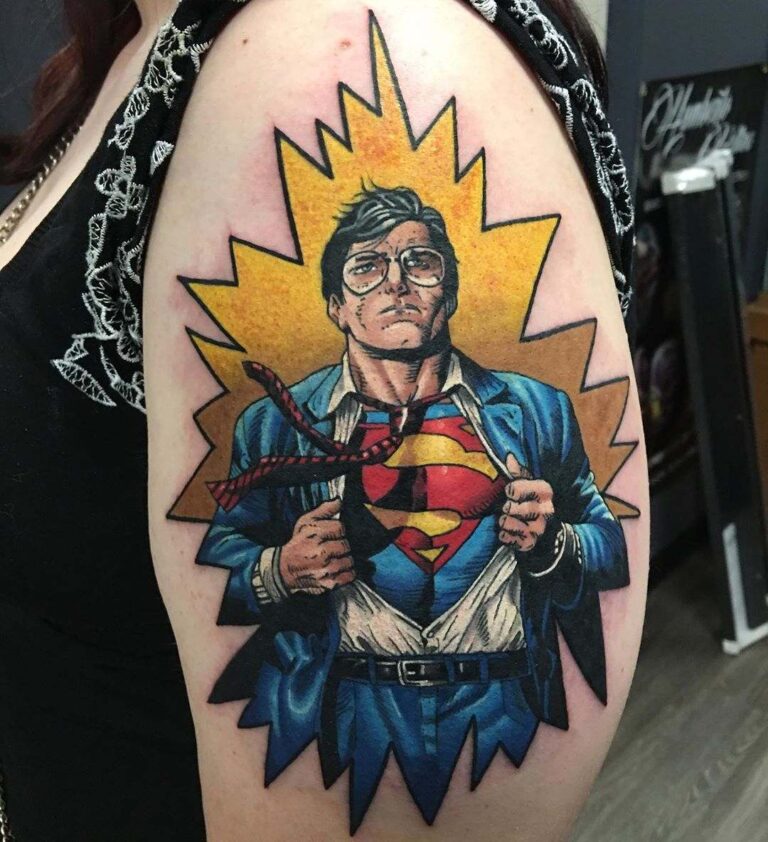 100 Compelling Superman Tattoo Designs with Meanings and Ideas - Body ...
